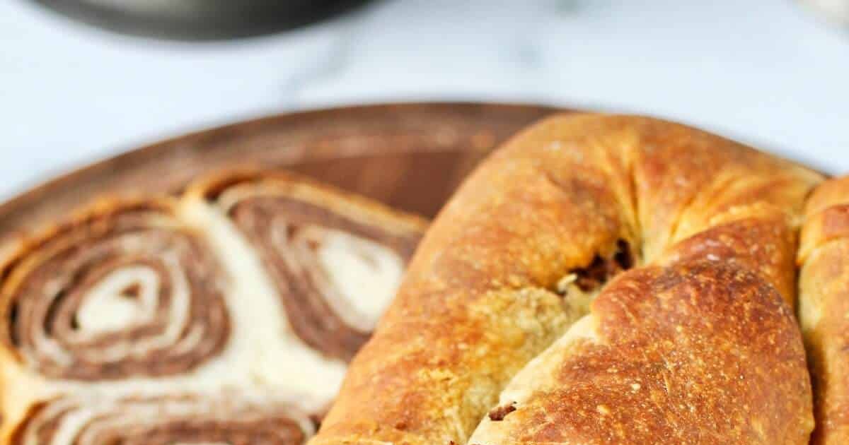Potica (Povitica) - Central European Nut Roll | Karen's Kitchen Stories