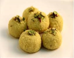 Kalchul.com | Indian Recipes in Hindi: पनीर मलाई के लड्डू - Paneer ...