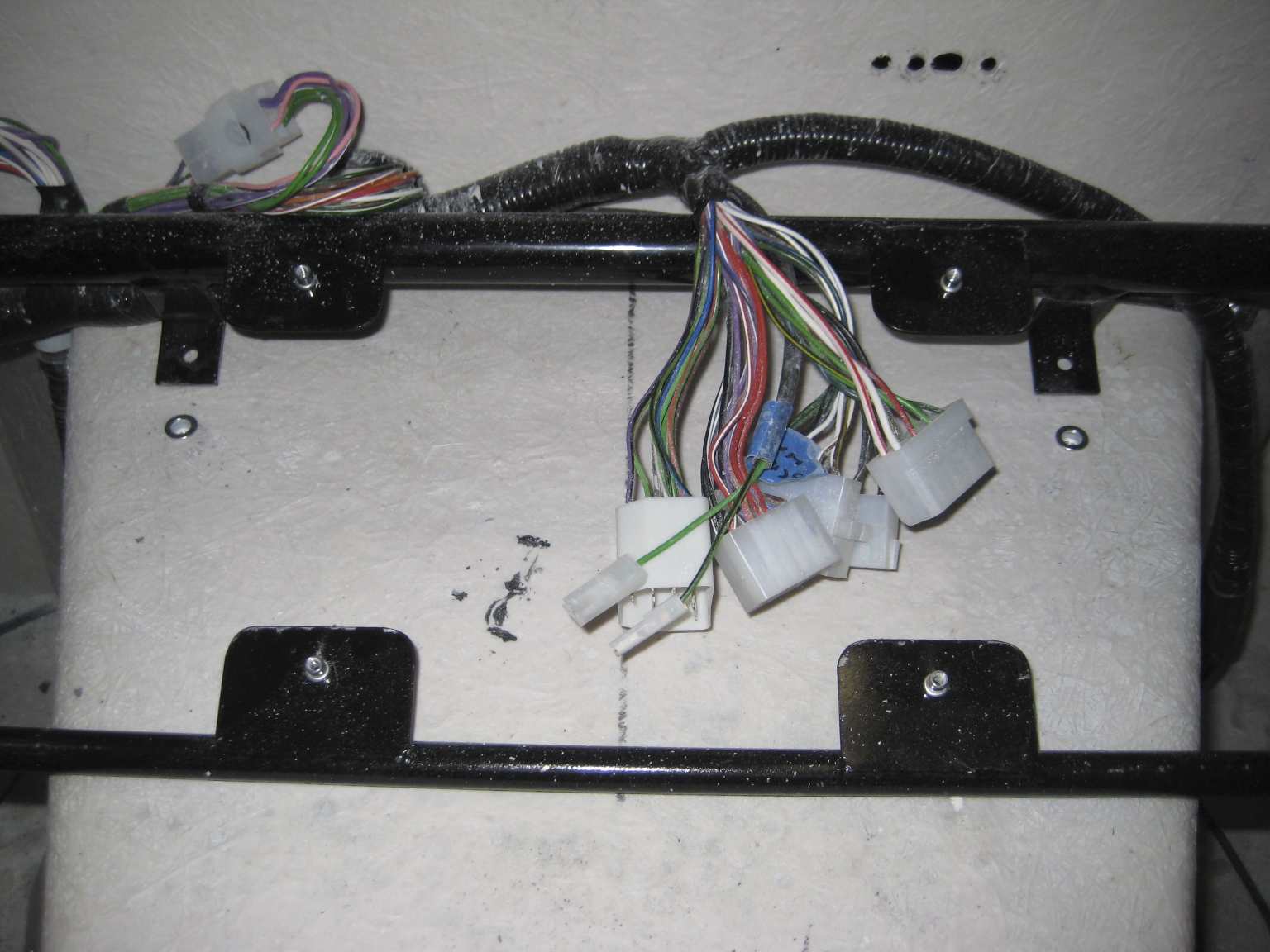 Keith's Cobra Build: Dash & Screen Support Bars