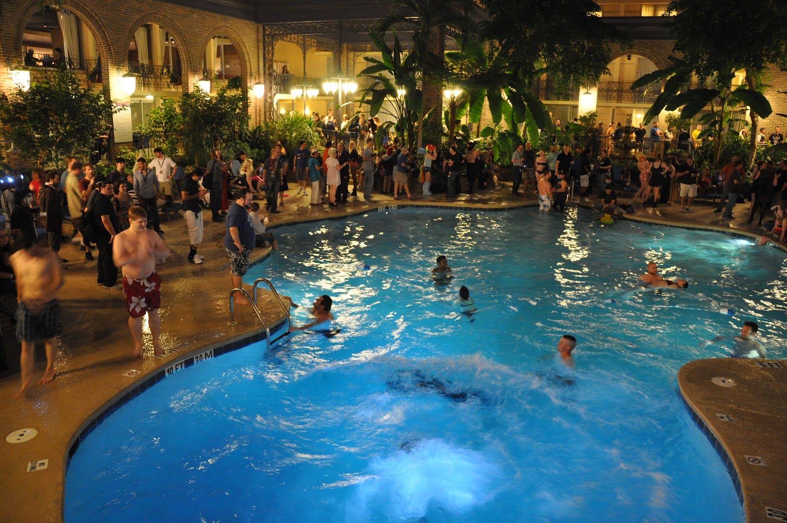 Magnum Arts: Dragoncon 2012 - The Pictures