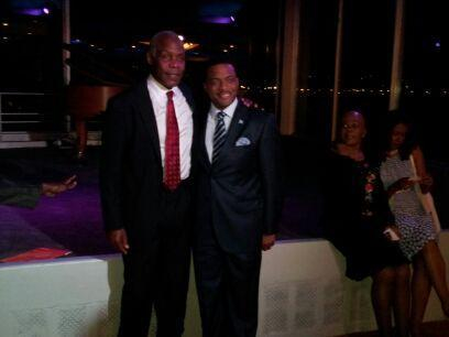 Robert Shumake || Benefits and Drawbacks of a Real Estate Investment