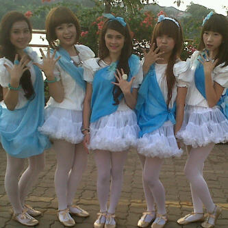 Julycious: RBT BE5T-Long Distance