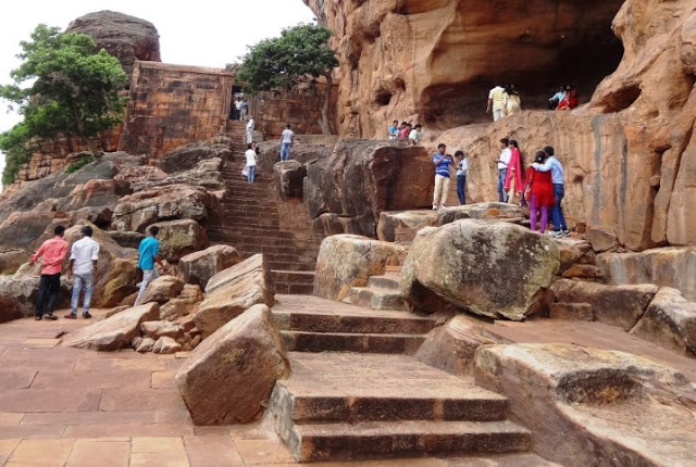 Badami Cave Temples- A guide for the sculptures