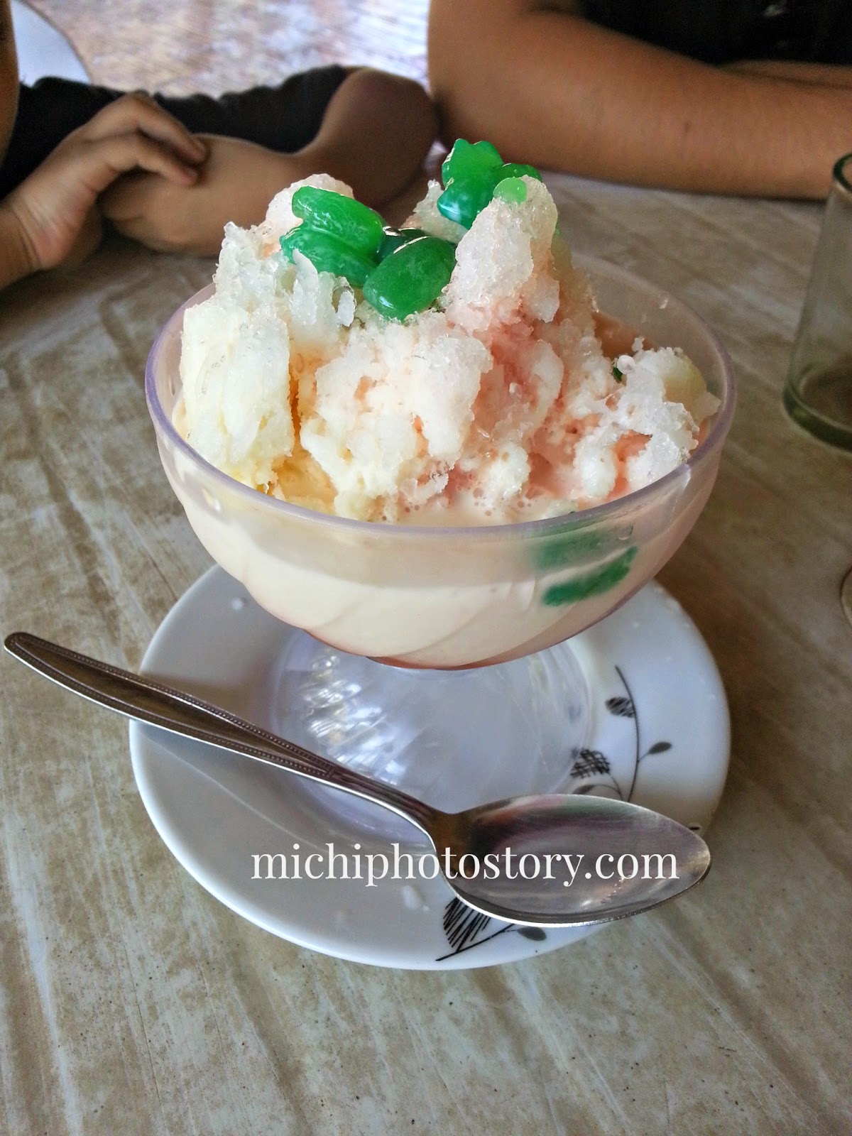 Michi Photostory: Sungayan Grill: The Taste of Bolinao