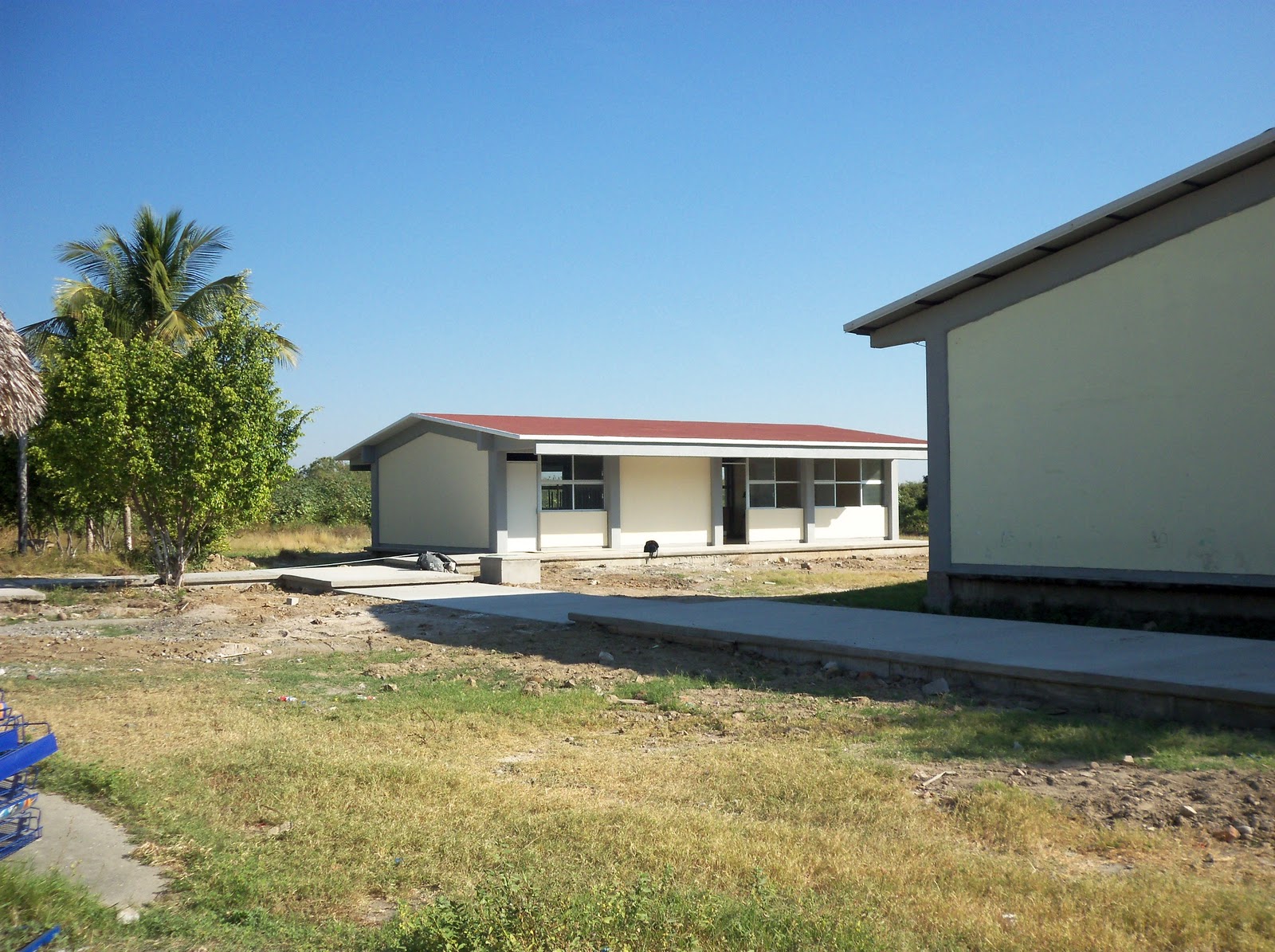 Yekeri Radio 92.5 FM El Buzón Ciudadano : IOCIFE entrega Instalaciones ...