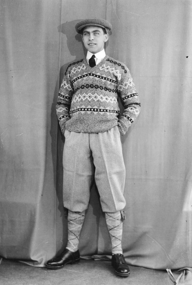Plus Fours: The Popular Baggy Knickers For Men From the 1920s ~ Vintage ...