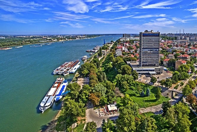 PRIETENI MEREU!: Ruse - orasul premierelor