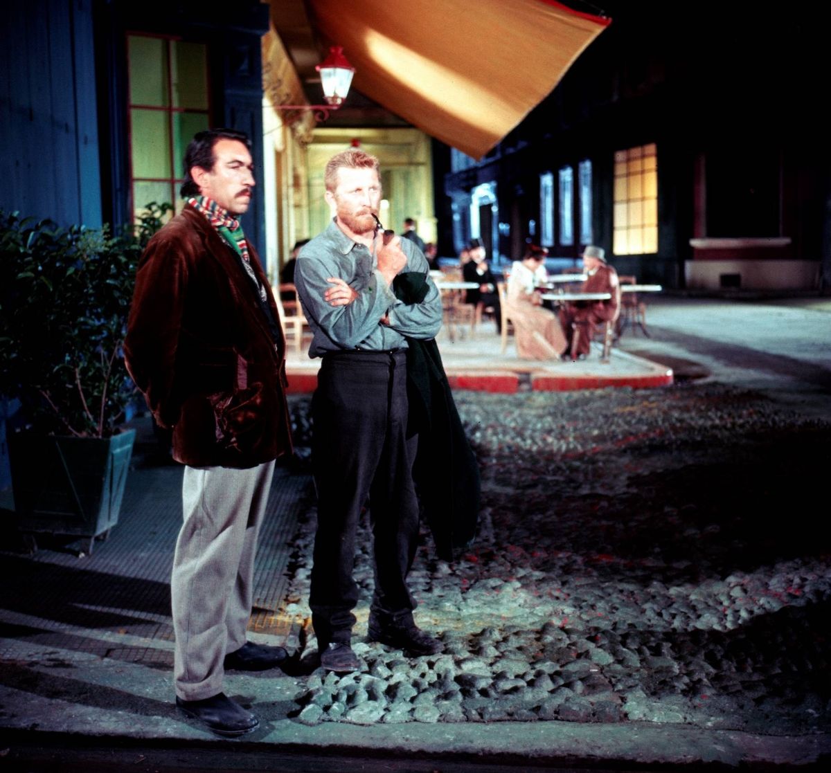 Amazing Publicity Photographs of Kirk Douglas as Vincent van Gogh in ...