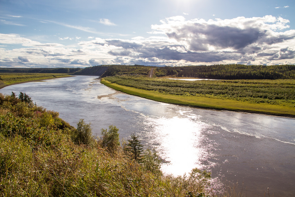 Ultima Thule: Tsiigehtchic (Arctic Red River), a northernly community ...
