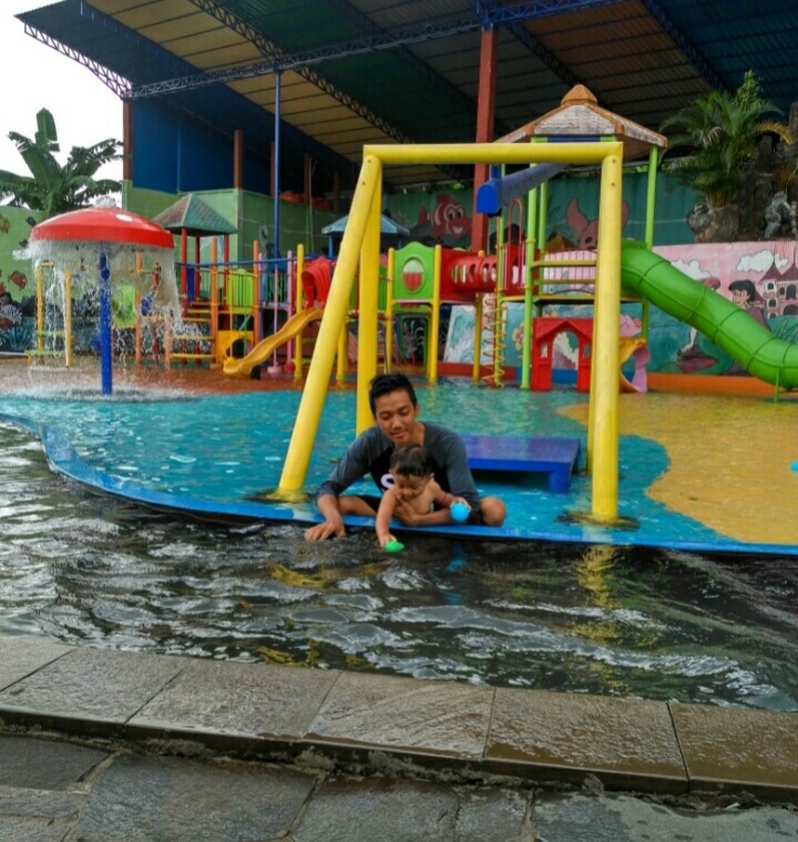 Kolam Renang Tirta Nusantara Cangkiran 2022: Gambar, Harga Tiket Masuk, Alamat Lokasi + Rute ...