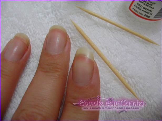 Esmalte: Salvando sua unha lascada...