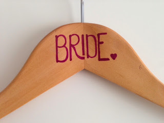 Abi Makes (Made by Abi): Wedding dress hanger