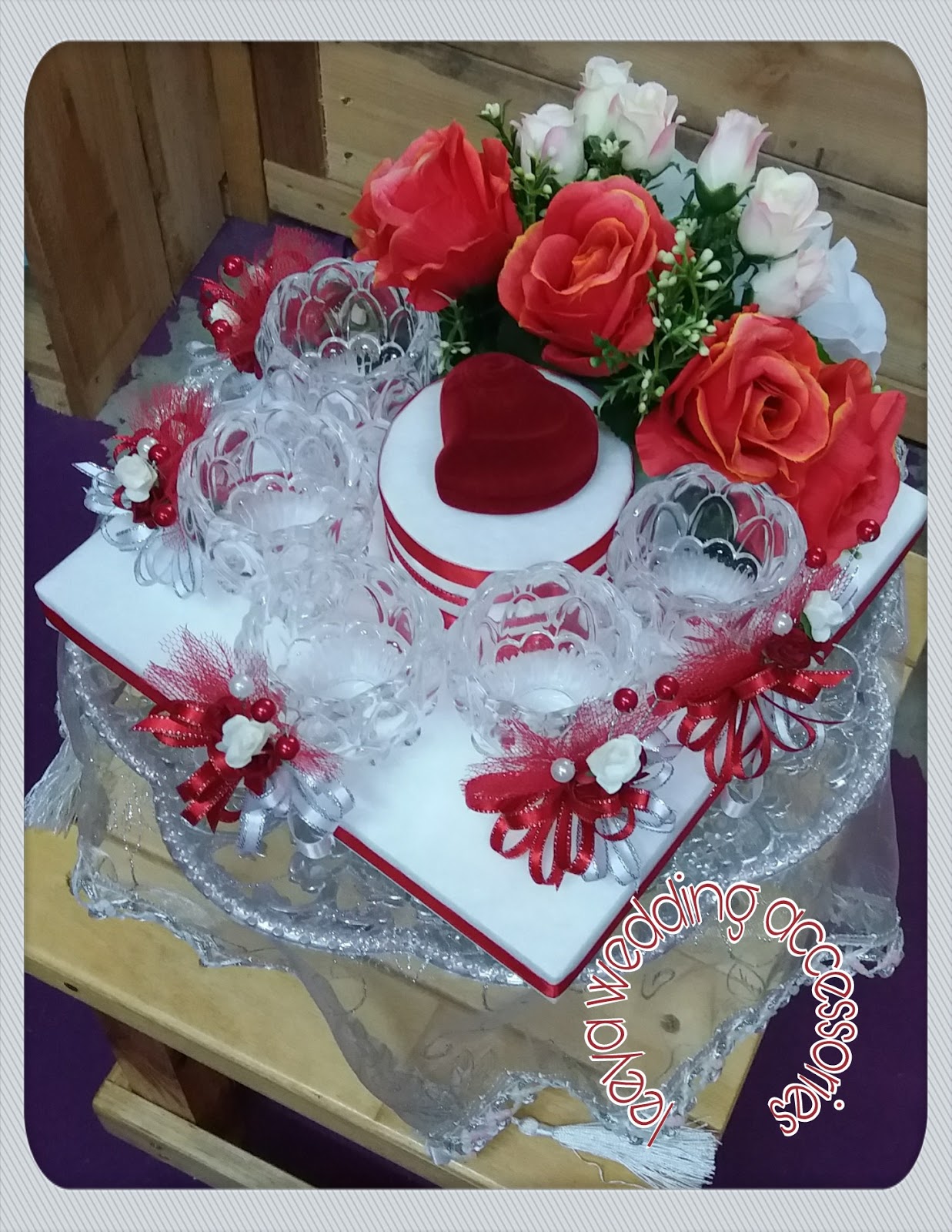 LEEYA WEDDING ACCESSORIES: HANTARAN BEKAS CINCIN - 1& 2 BENTUK + BUNGA ...