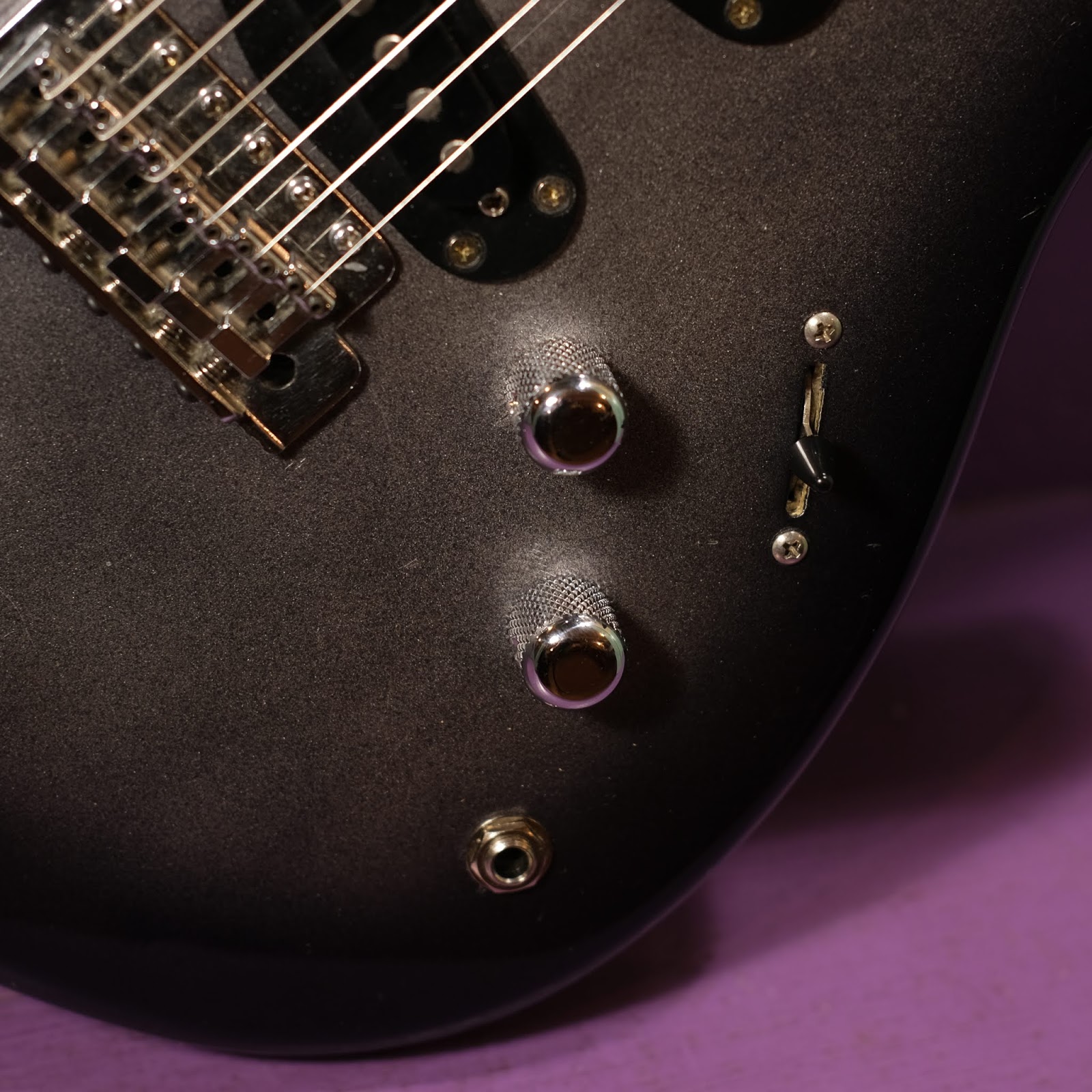 1983 Daion Strat-Style Solidbody Electric Guitar