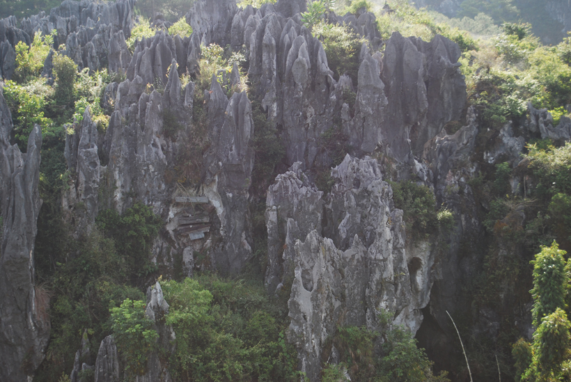 Roam-a-holic: Backpacking Sagada: Lumiang and Sumaguing Cave Connection