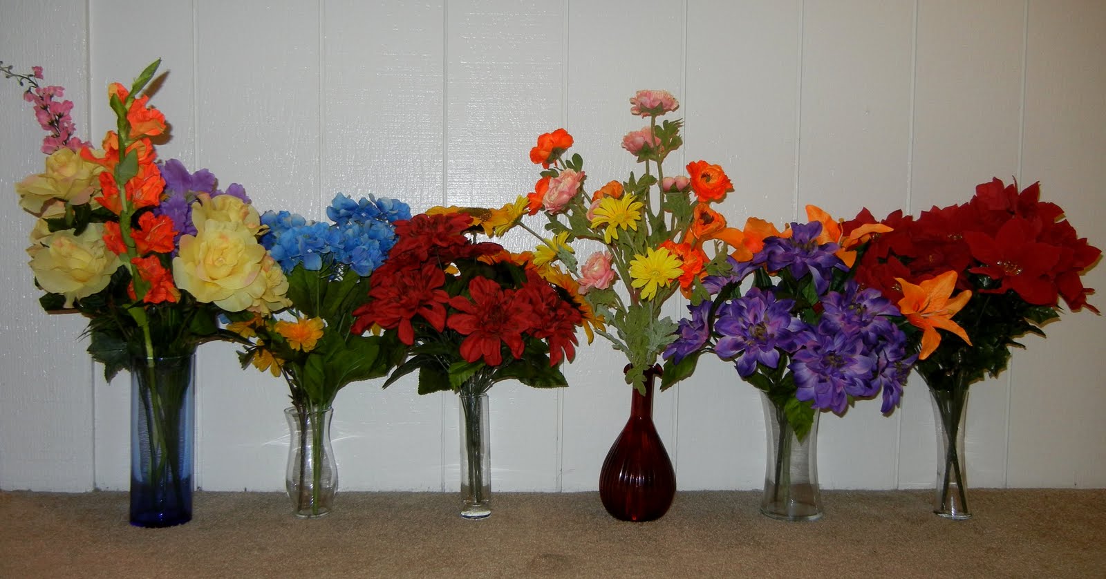 A photo, A thought............: Creativity: Plastic flowers to decorate ...