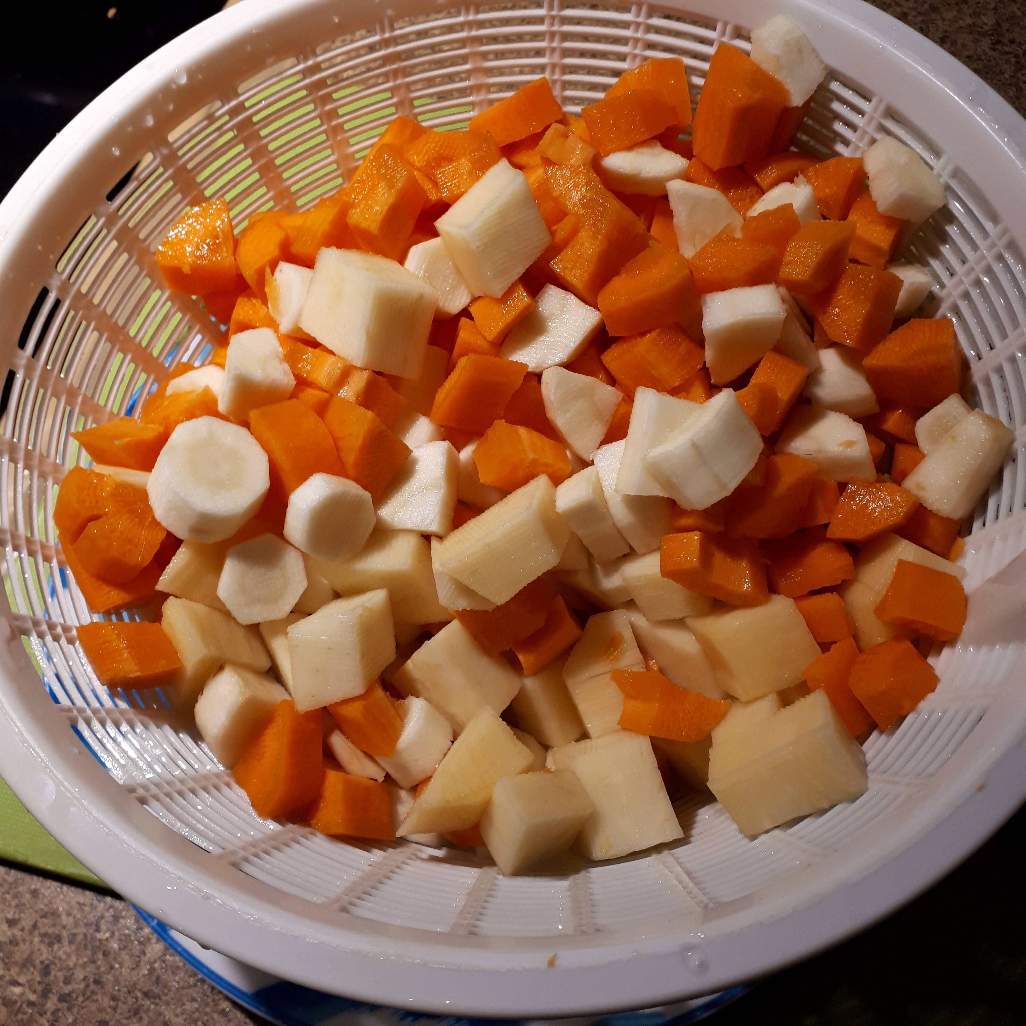 Thel's Kitchen: May 2014