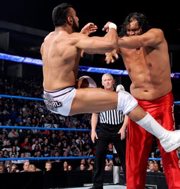 WWE In live!!!!: THE GREAT KHALI vs JINDER MAHAL