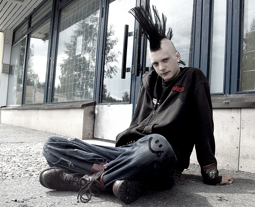 Mind The Style: Punk Rock yourself! Toga Party Generation, part 2!