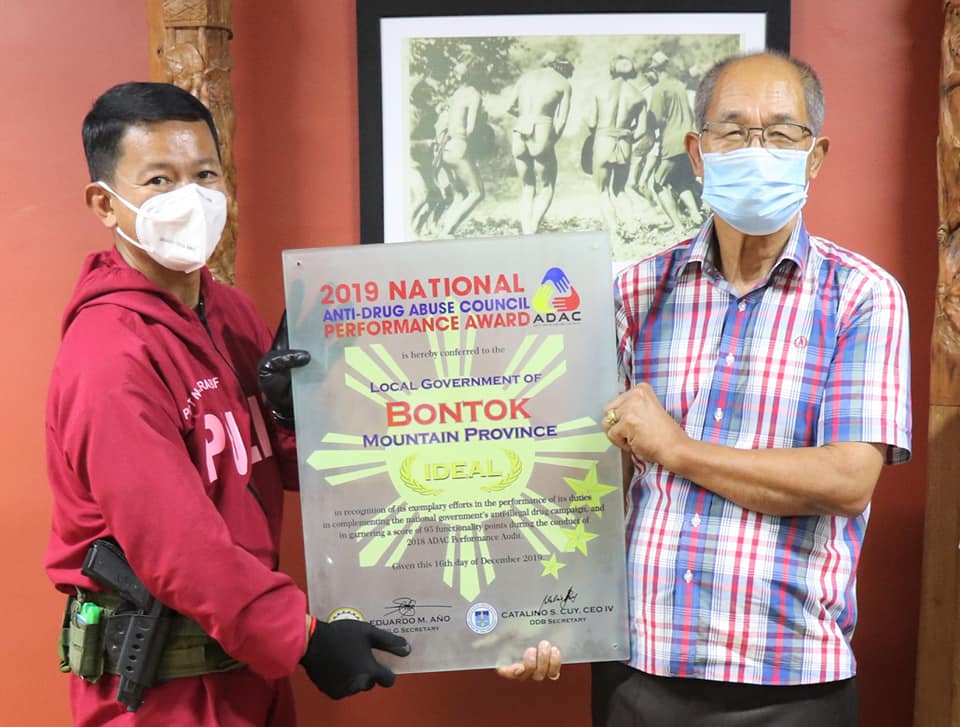 Bontoc receives National ADAC Performance Marker Award ~ WowCordillera
