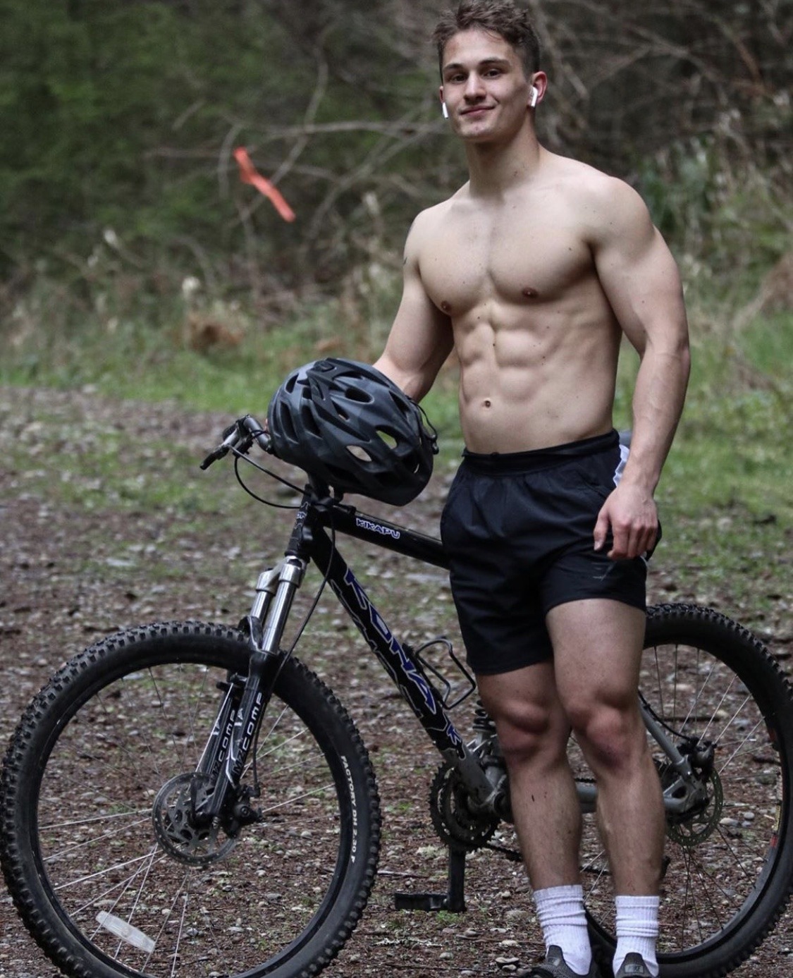 WE LOVE HOT GUYS: Fit Guys