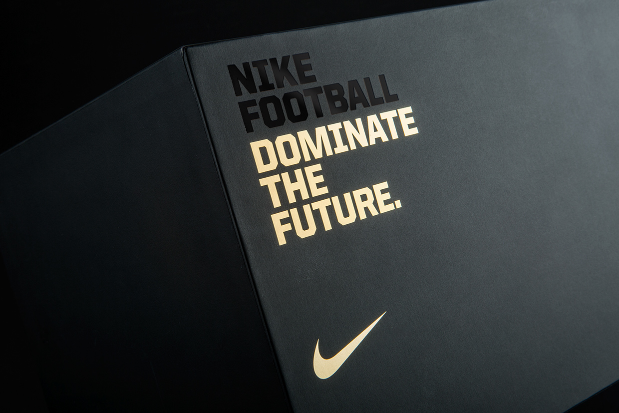 Nike The Opening Packaging on Packaging of the World - Creative Package ...