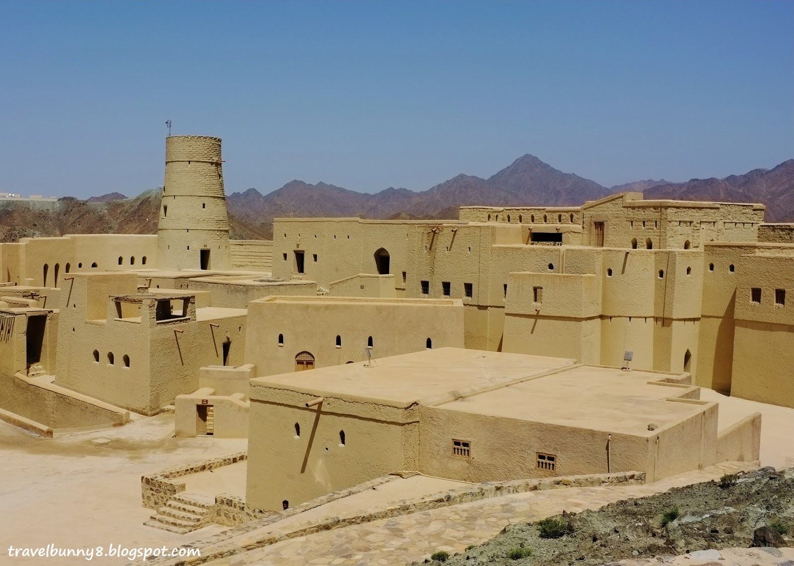 [OMAN] Bahla Fort | Travel Bunny