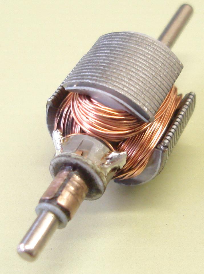 Motor eléctrico - Entre grasa y tornillos