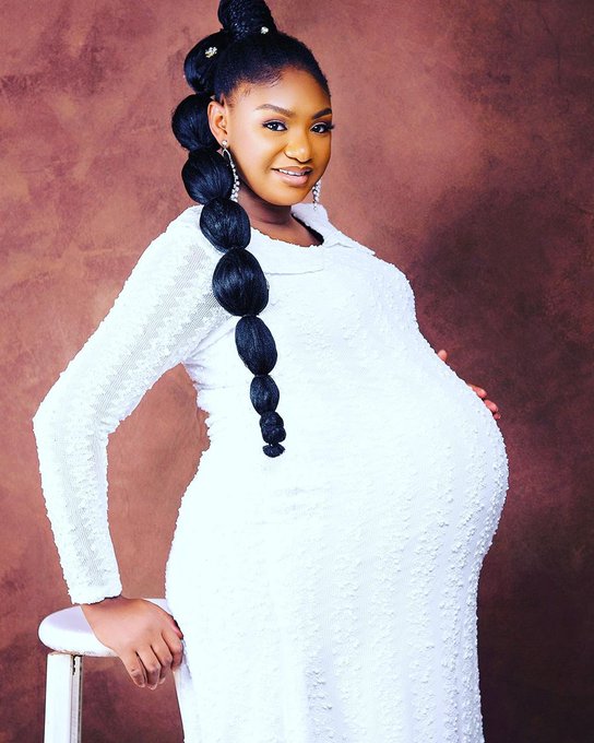 Stella Dimoko Korkus.com: A Beautiful Picture Story.....