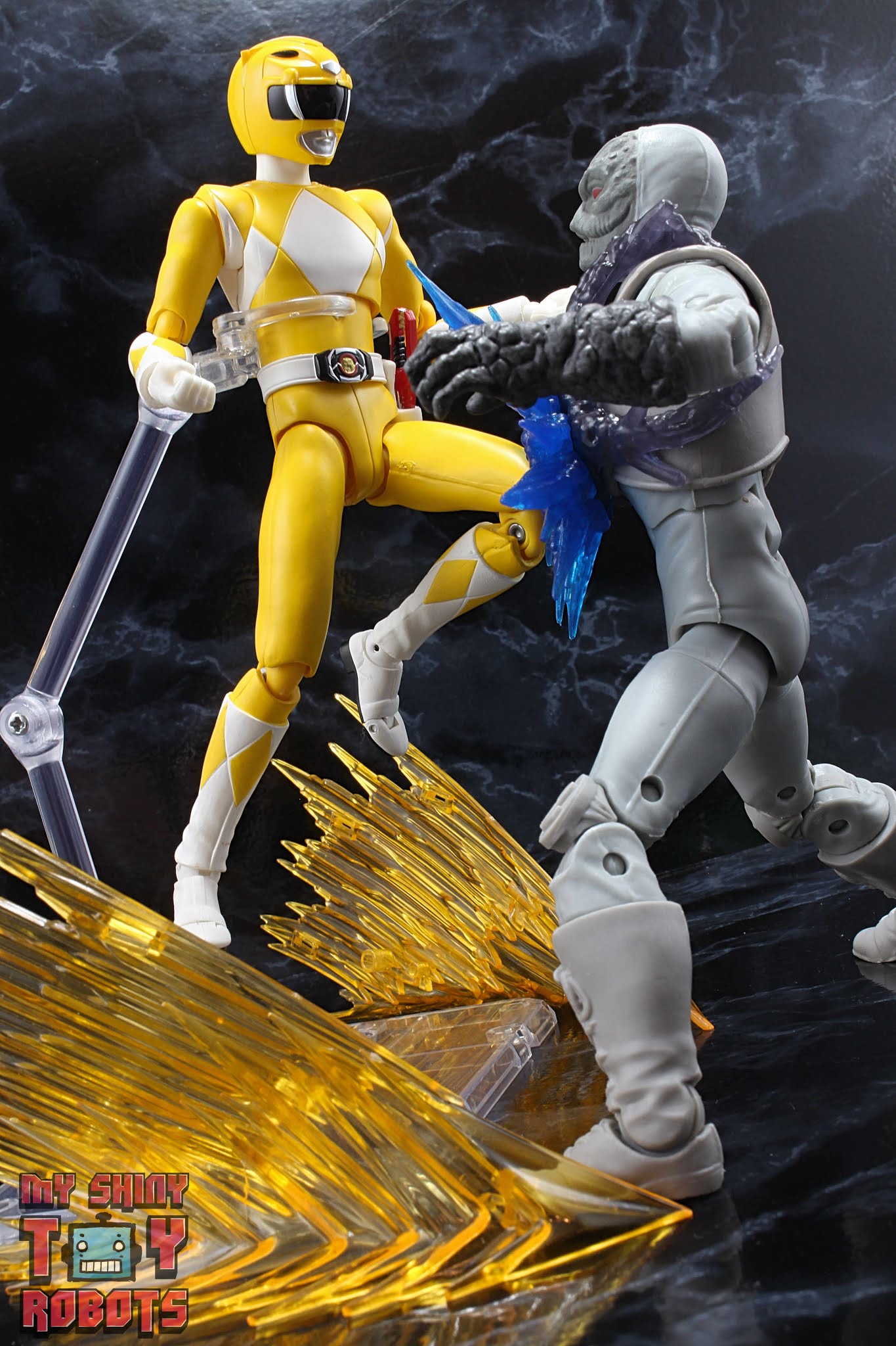 My Shiny Toy Robots: Toybox REVIEW: Power Rangers Lightning Collection ...