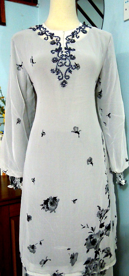 EXCLUSIVE APPAREL AND ACCESSORIES: BAJU KURUNG MODEN CHIFFON MANIK - SARAH