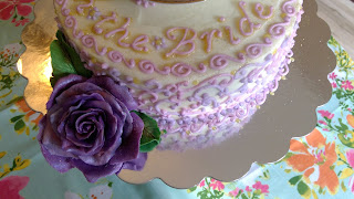 Queen Anne's Lace Cakes