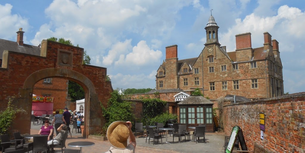 Walking The Peak: A Visit To Rufford Abbey