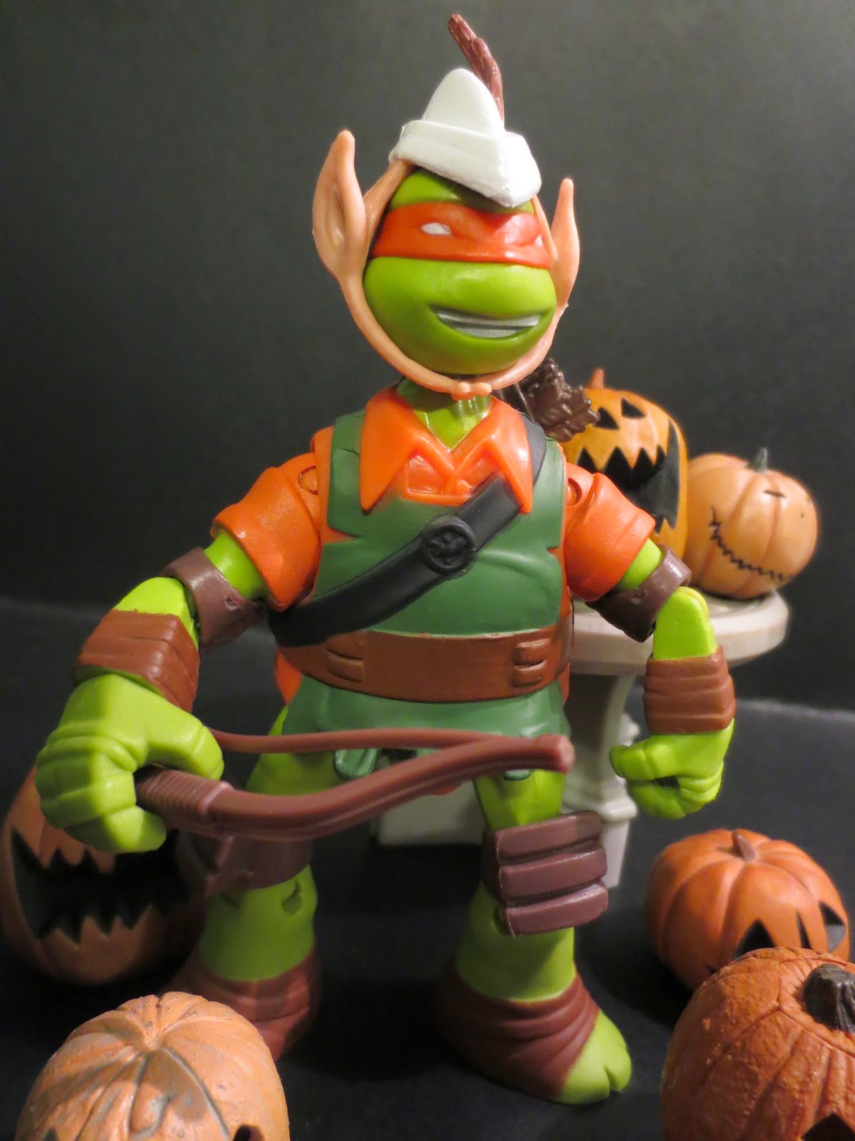 Action Figure Barbecue: Action Figure Review: Mikey the Elf from ...