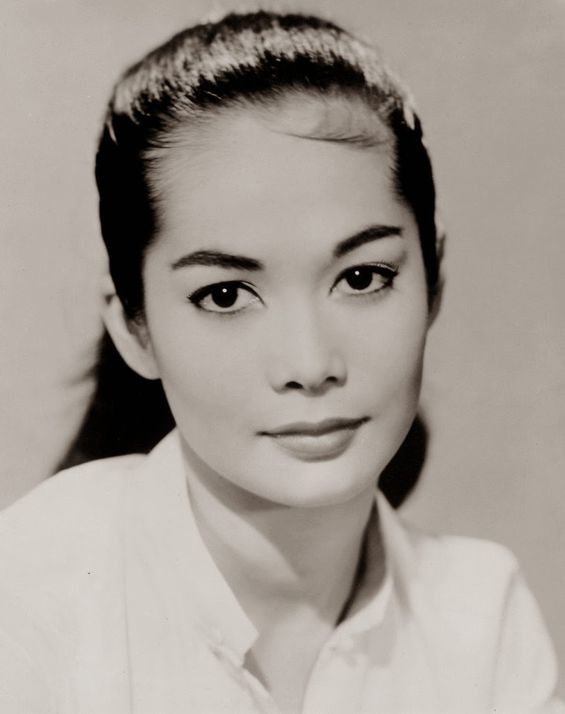 Slice of Cheesecake: Nancy Kwan, pictorial