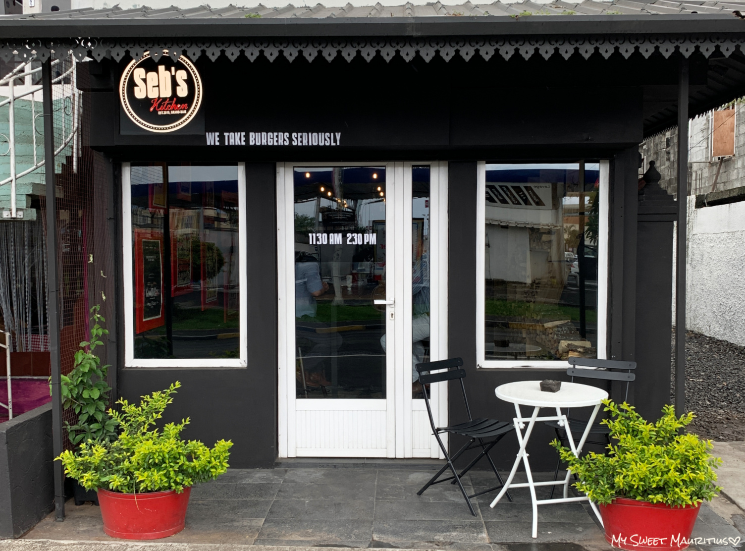 My Sweet Mauritius: SEB'S KITCHEN OU LE MEILLEUR BURGER DE MAURICE