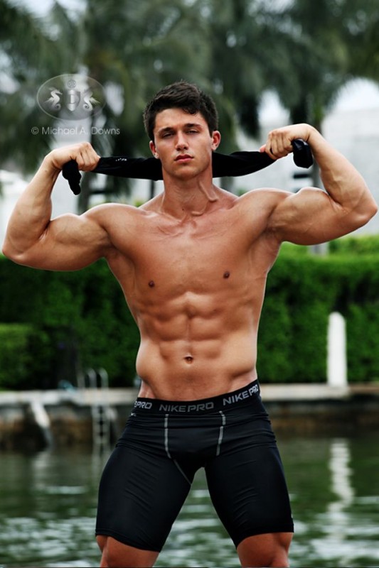 the beauty of male muscle: Blake