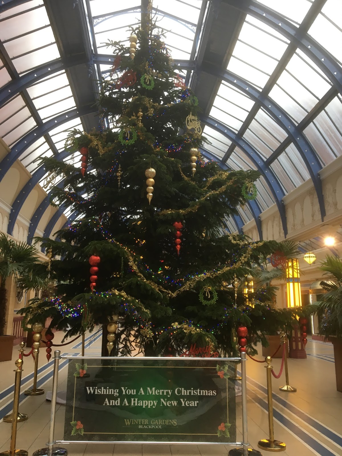 Mum's Simply Living Blog: Christmas Tree overload ...