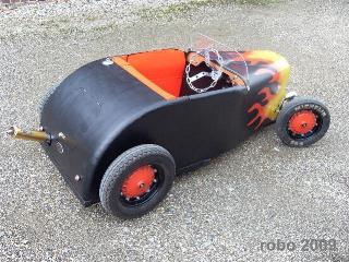 Working.Class.Kustoms: Hot Rod with Vespa Engine