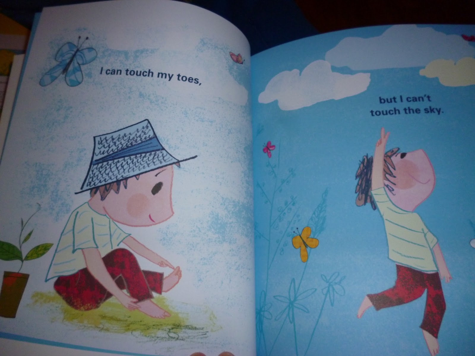 Madhouse Family Reviews: Picture book review : Big ! - Tim Hopgood