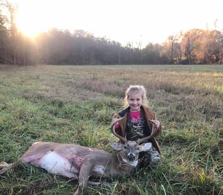 Marian's Hunting Stories, etc., etc., etc...: Leah's First Deer