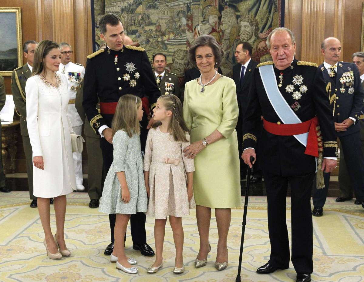 Spain's King Felipe VI: The Reign Of The 11th Bourbon Monarch. And The ...