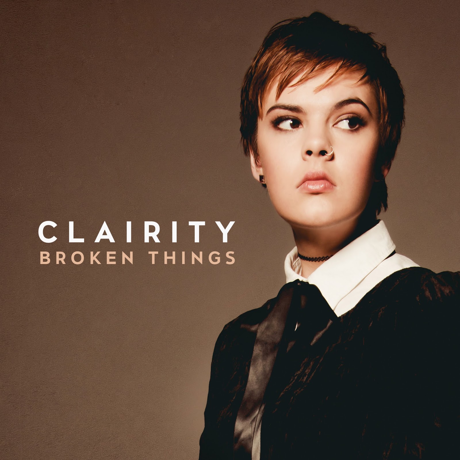 Quirky NY Chick: Clairity Releases New Song, "Broken Things"