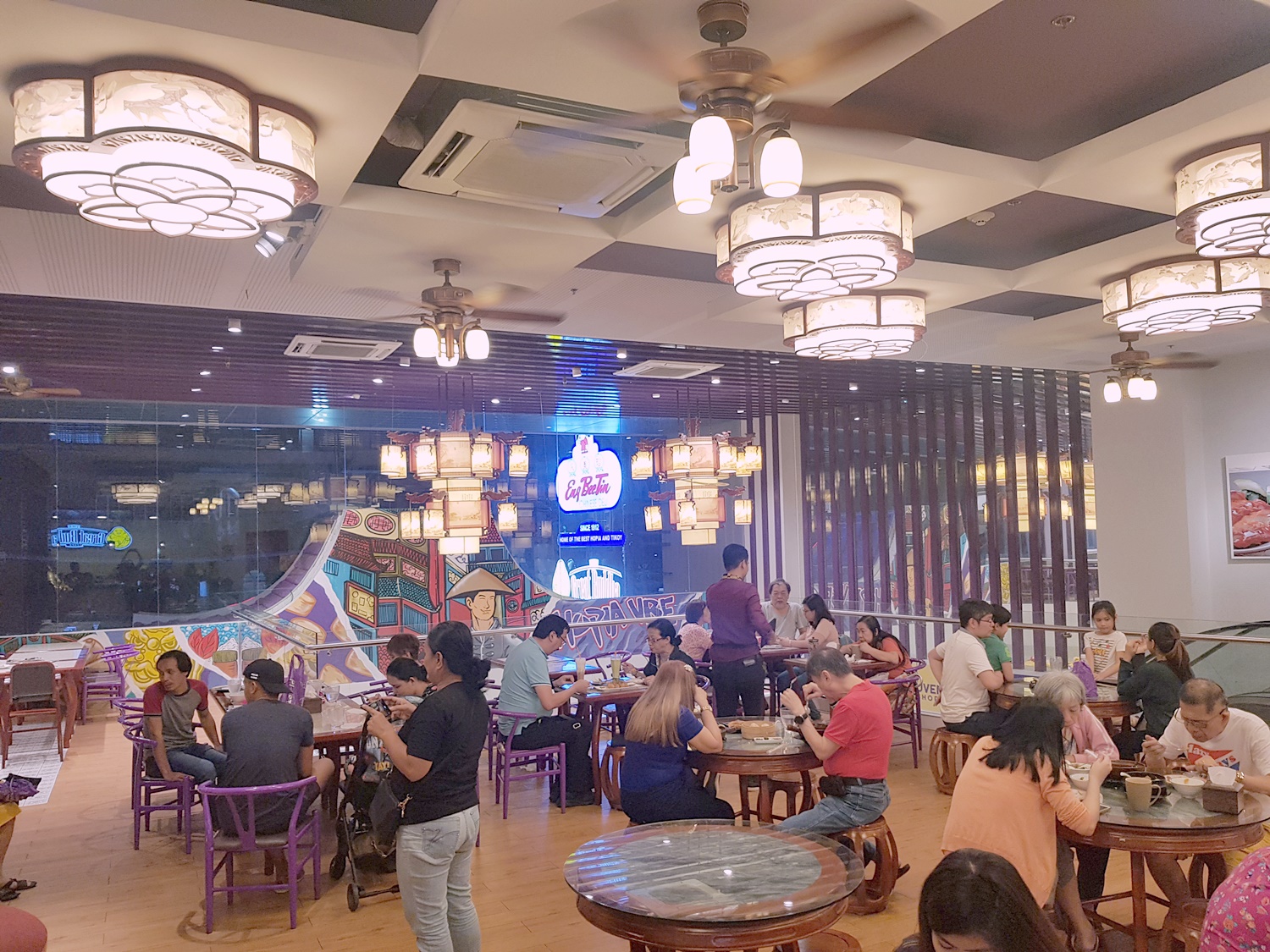 Restaurant Review : The Great Buddha Cafe Binondo | diane wants to write