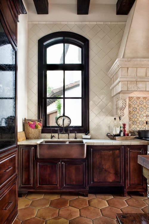 80+ Stunning Spanish Kitchen Decor Ideas | ARA HOME