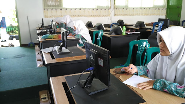 Pembelajaran Semakin Asyik, Siswa Merdeka Belajar dengan EDUBOX Smart ...