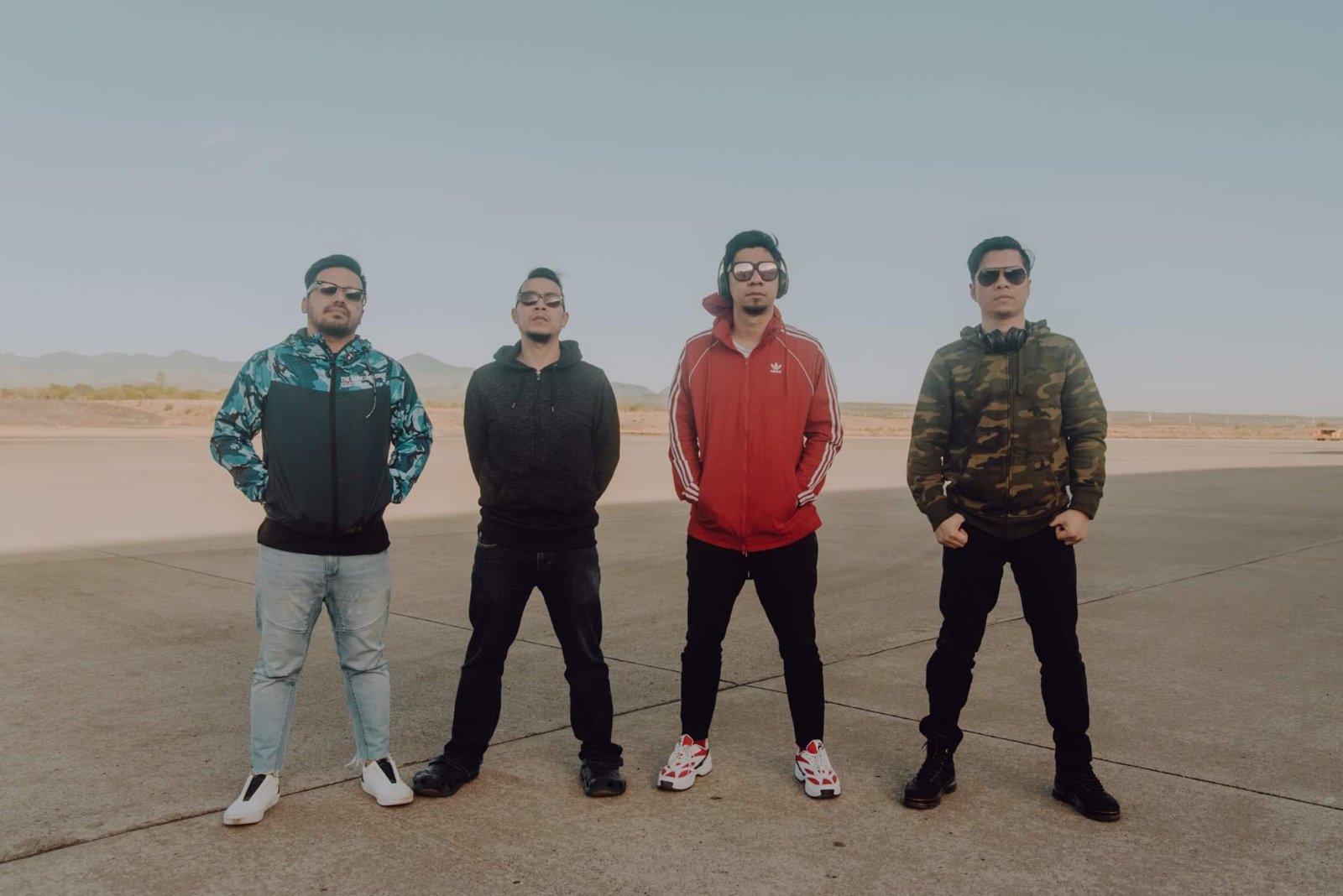 Rocksteddy drops their latest single “Wag Mo Akong Iiwan” - Snapped and ...