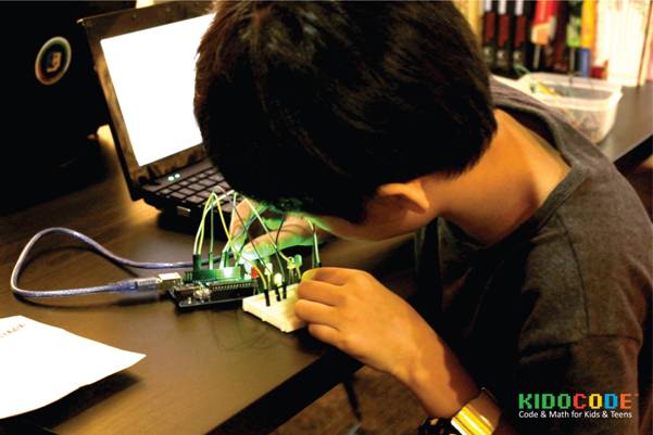Electronics And Coding For Kids And Teens ~ Parenting Times