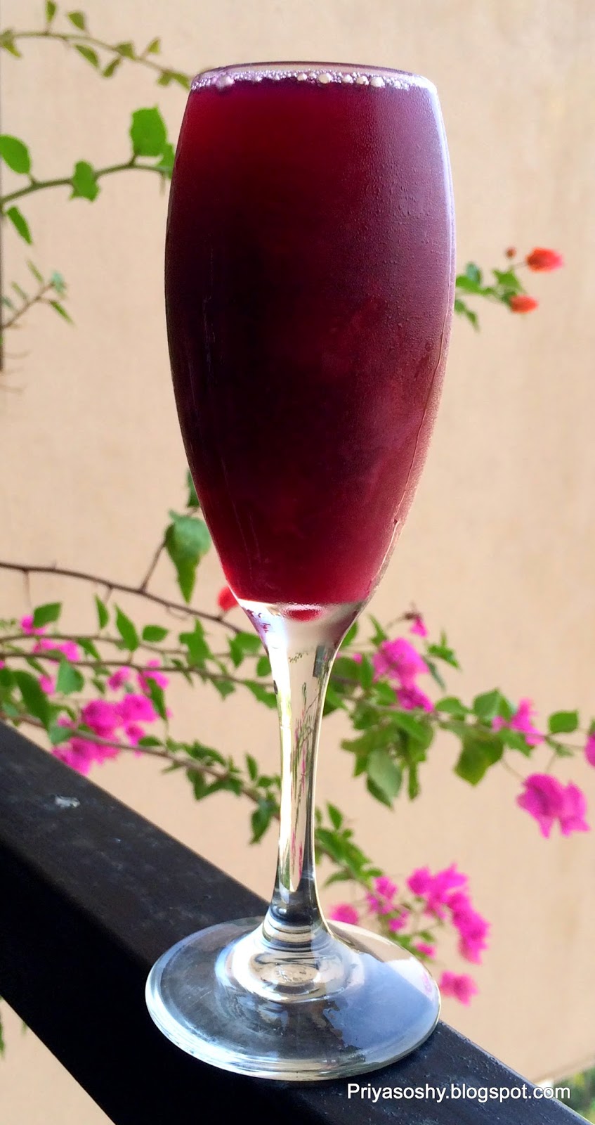 These are a few of my favourite things....: Arabian Pulpy Grape Juice