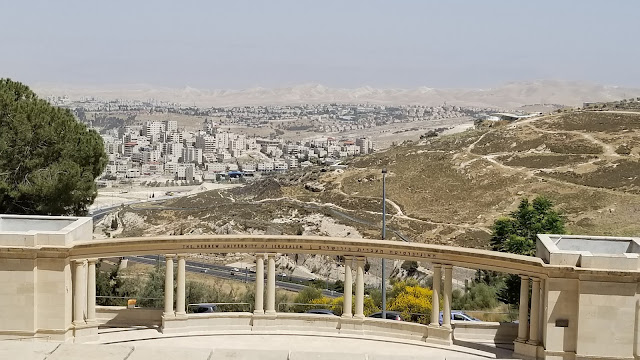 Huntsmans in the Holy Land: 2017